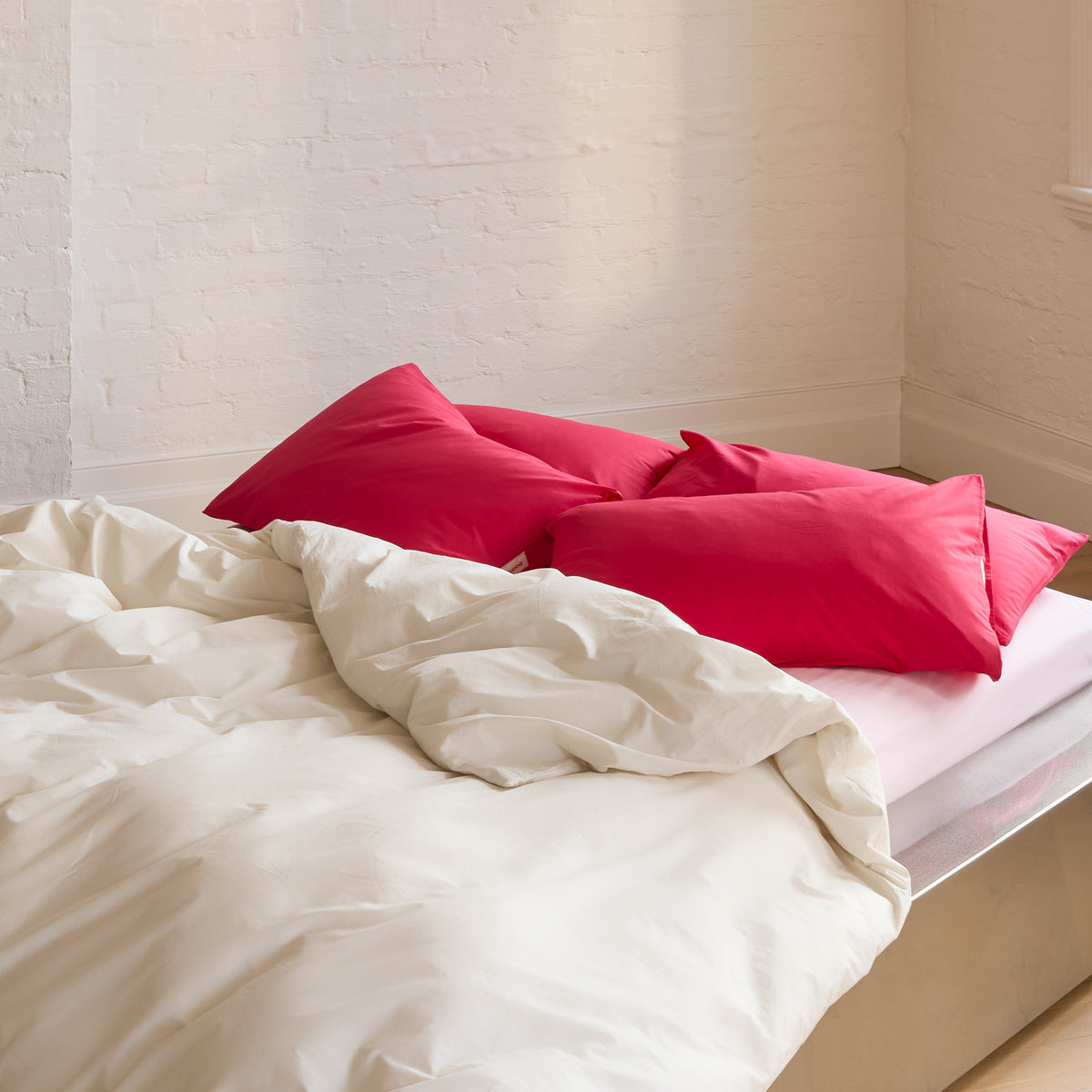 Combo 04: Cloud White, Raspberry & Pink Salt Bedding Set – Bonny